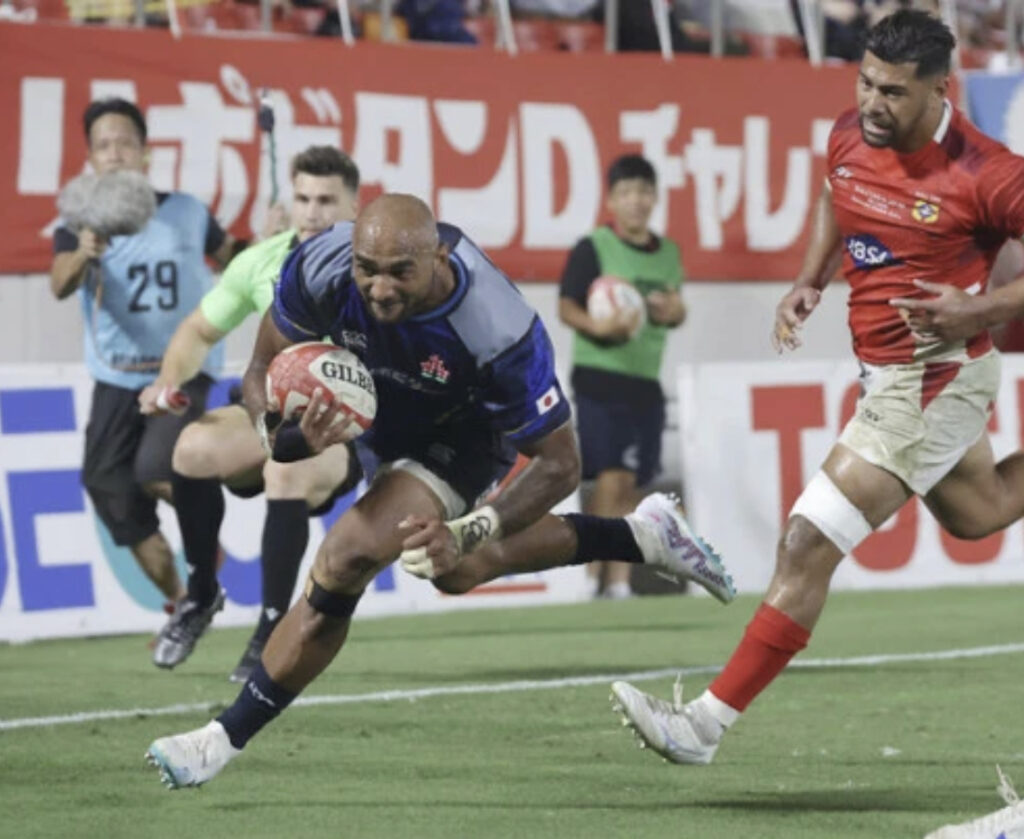 世界最強の接着剤「XNR 6852 E-3」 | 自動車ガラス・家具・住宅の接着剤の悩みを解決！44年の実績で接着剤の選定を行います！